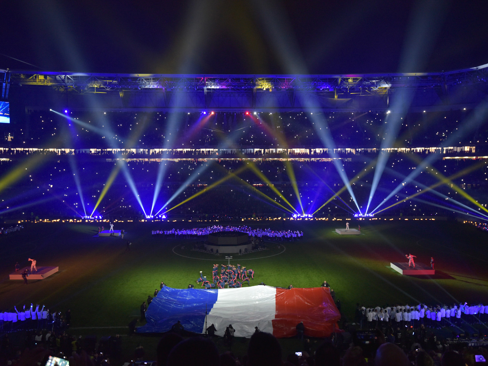 Sonovision - GL events illumine le Stade des Lumières en Robe